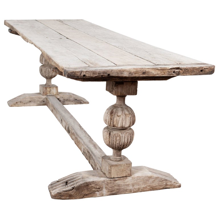 Table de réfectoire anglaise du 17ème siècle en chêne blanchi sur 1stDibs