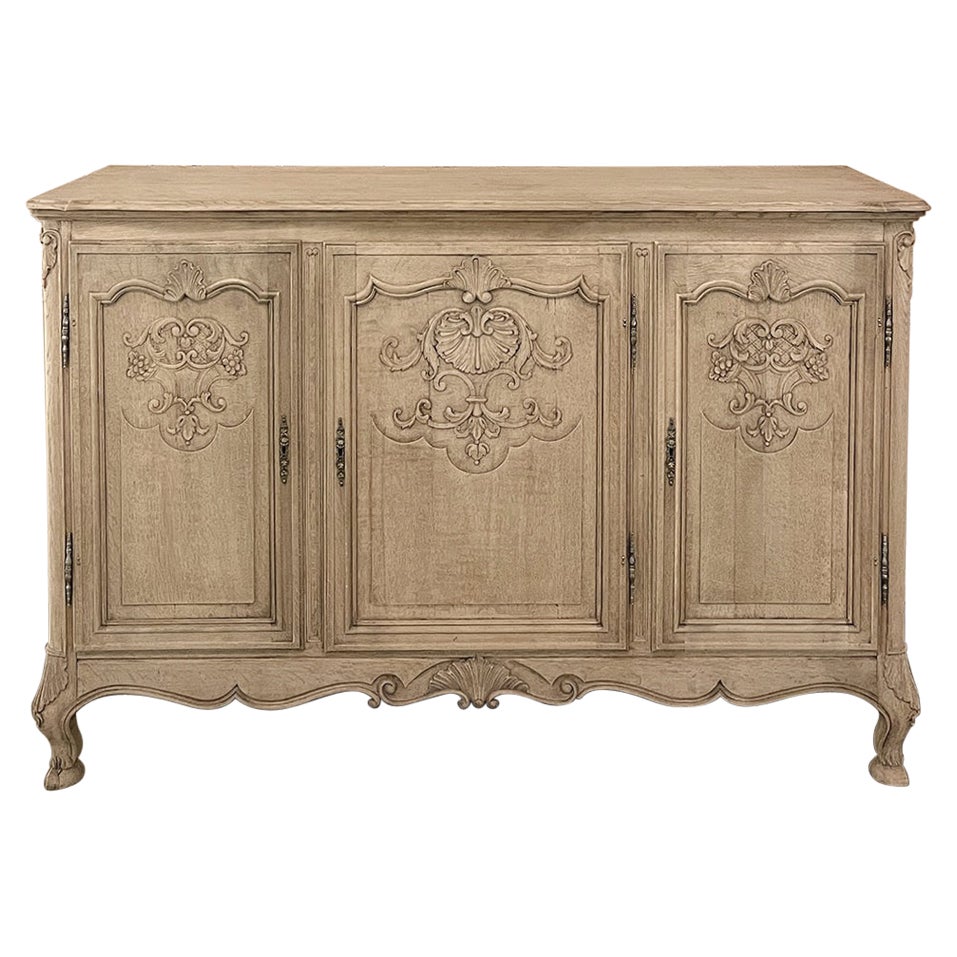 Early French Oak Buffet Base For Sale at 1stDibs