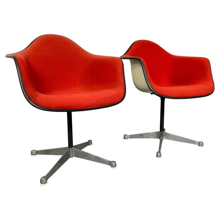 Eames Padded Swivel Armchair Fiberglass Shell and Aluminum Base at 1stDibs