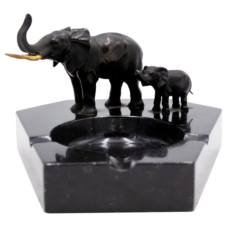 Regency Marble Elephant Ashtray For Sale at 1stDibs