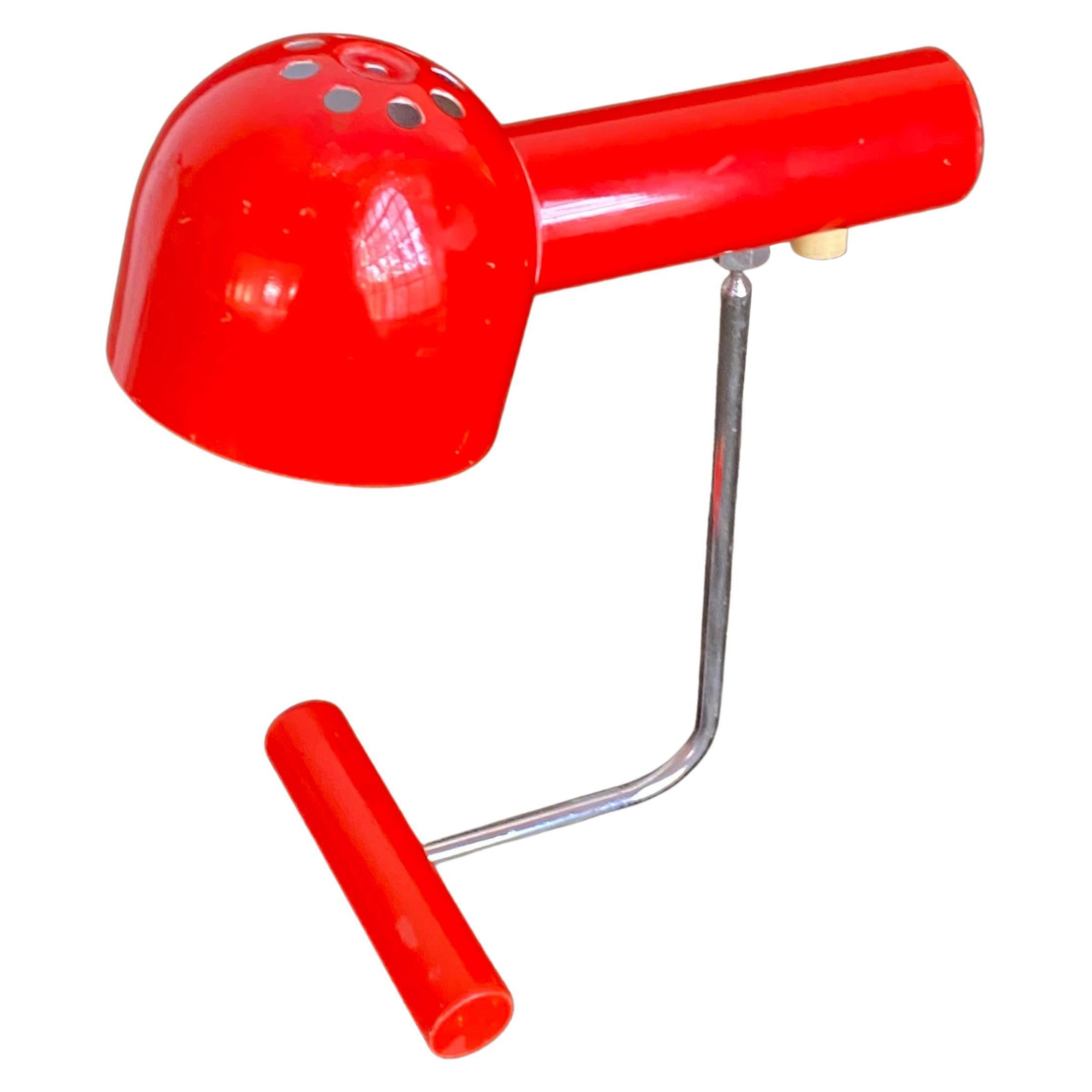 Mid-Century Modern Red Metal Desk or Table Lamp For Sale at 1stDibs