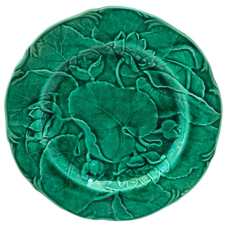 English Green Majolica Water Lily Plate, Circa 1890 at 1stDibs
