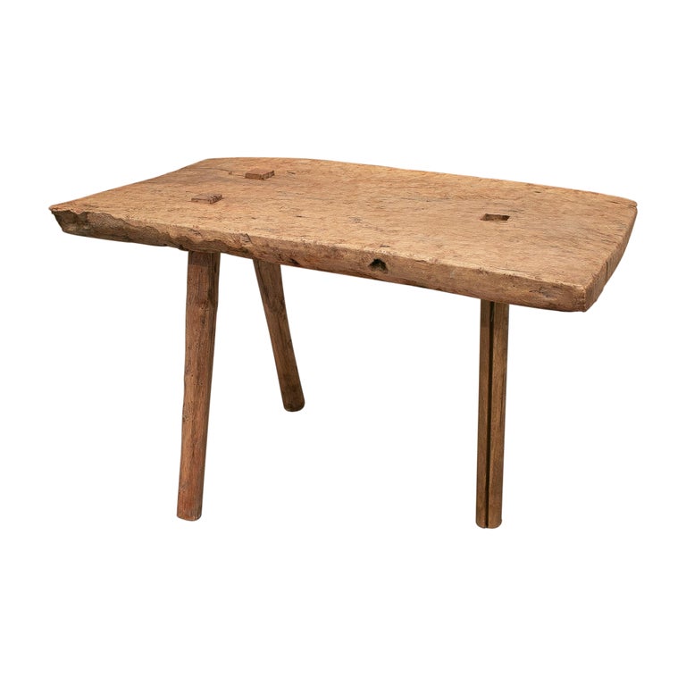 1930s Spanish 3-Legged Rustic Wooden Seat at 1stDibs