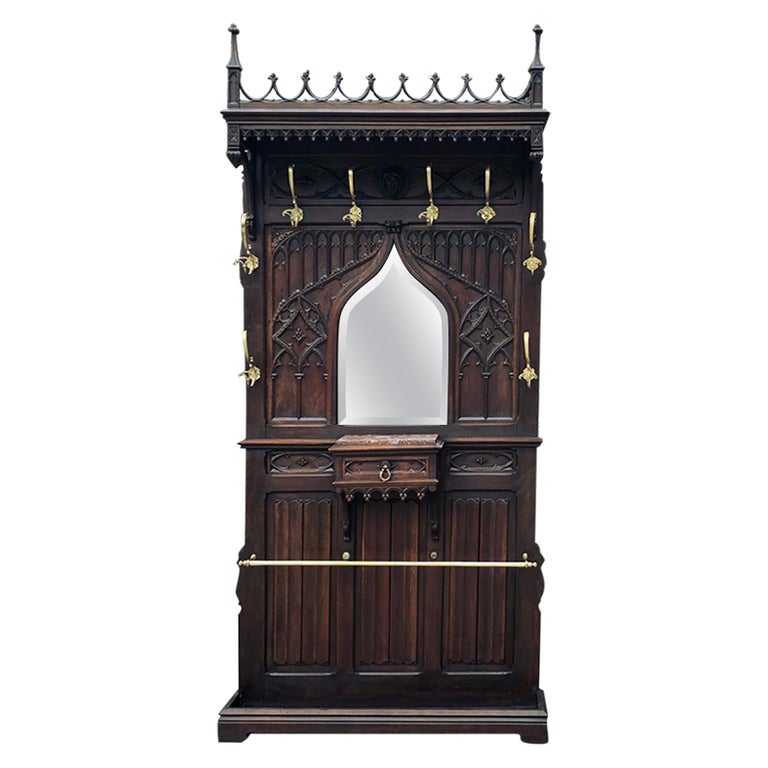 19th Century French Gothic Hall Tree For Sale at 1stDibs