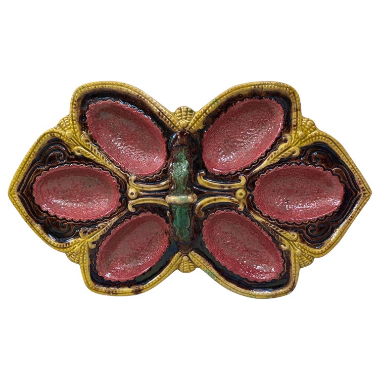 Seltene Majolika-Palissy-Eierschale mit Griff aus Majolika, um 1870 im ...