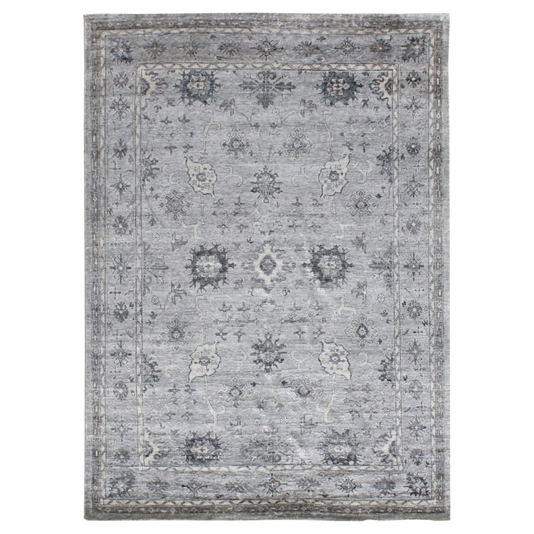 SAFFIR Hand Knotted Traditional Silk Rug in Gold and Silver Colours by ...