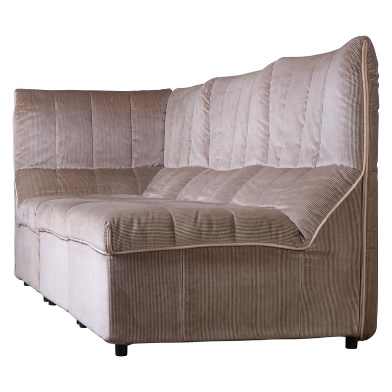 Sofa "Baia" by Antonio Citterio and Paolo Nava for B&B Italia, 1970s For Sale at 1stDibs