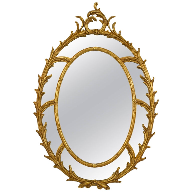 Italian Rococo Round Giltwood Leaf Design Wall Mirror For Sale at 1stDibs