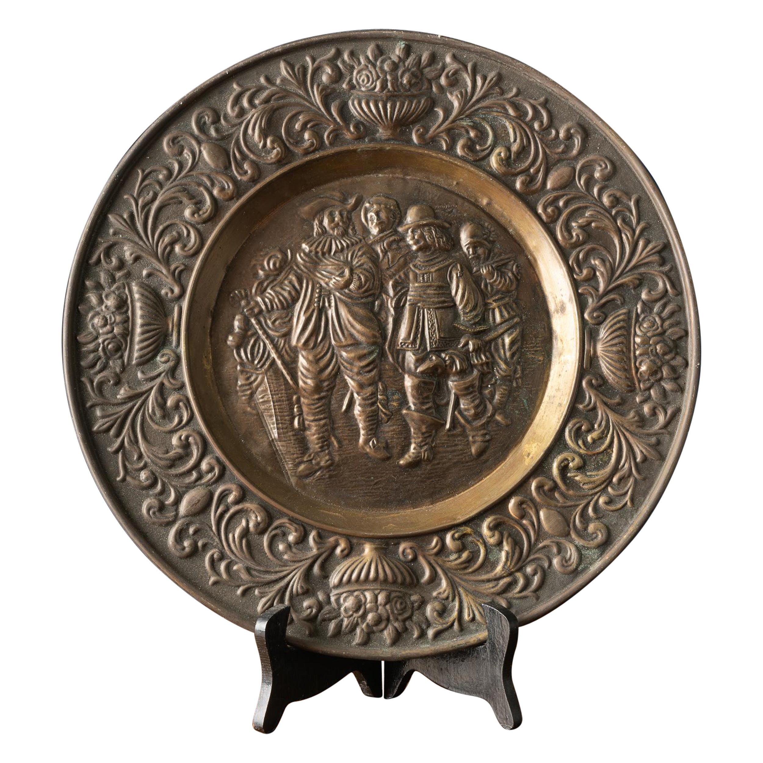 Wonderful and Rare Decorative Plate For Sale at 1stDibs