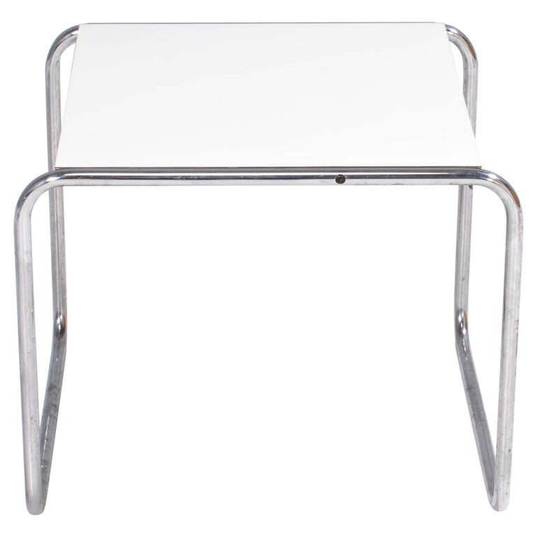 Knoll by Marcel Breuer White Laccio Side Table at 1stDibs