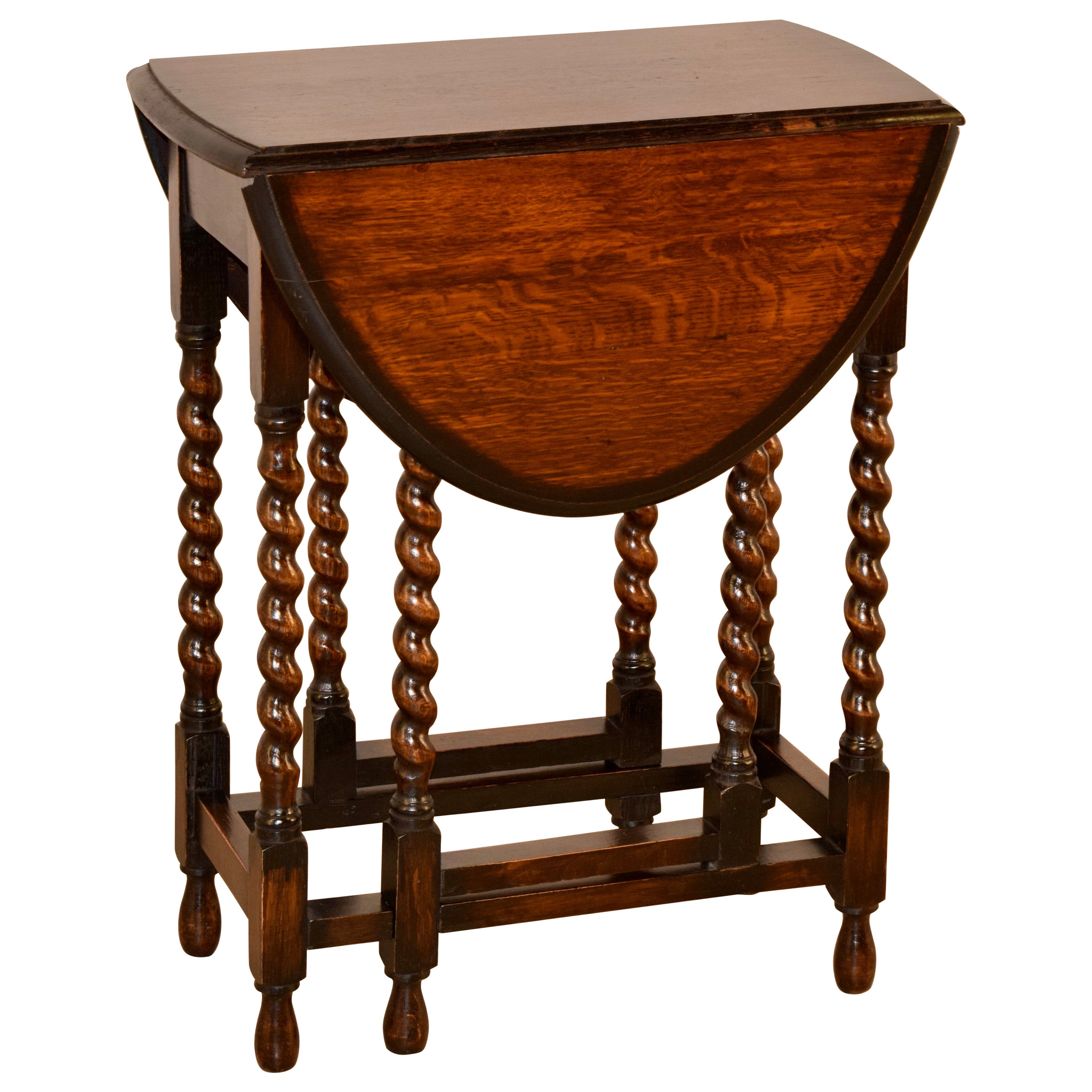 20th Century English Oak Small Gate Leg Table For Sale at 1stDibs