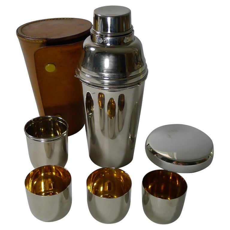 German Travel Cocktail Shaker / Bar Set, c.1930 For Sale at 1stDibs