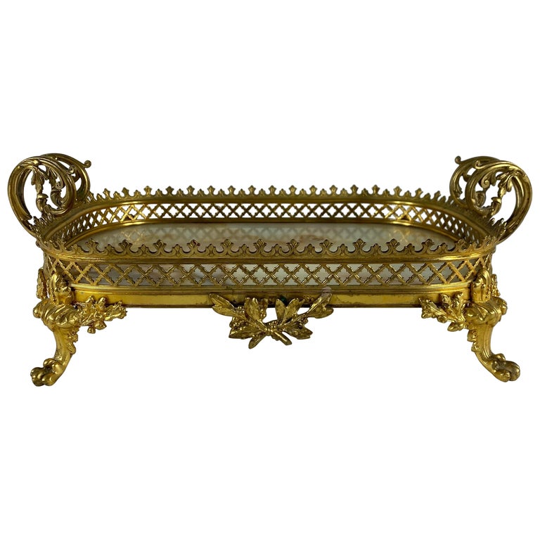 French Gilt Bronze and Onyx Plateau For Sale at 1stDibs