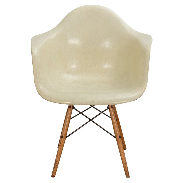 Eames Parchment Rope-Edge Zenith Armchair im Angebot bei 1stDibs