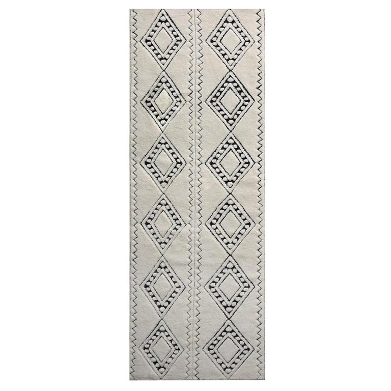 Berber Style Customizable Honeycomb Runner in Cream Medium For Sale at ...