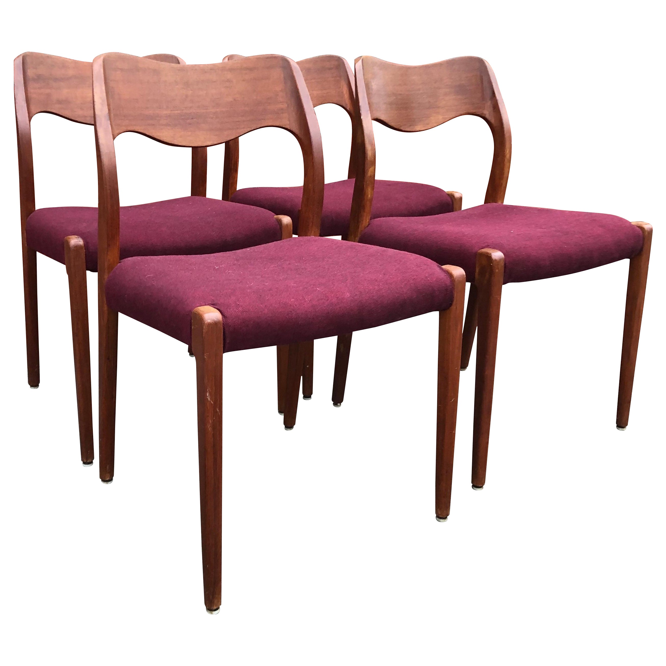 Mid Century Modern Four Lucite Dining Chairs For Sale at 1stDibs