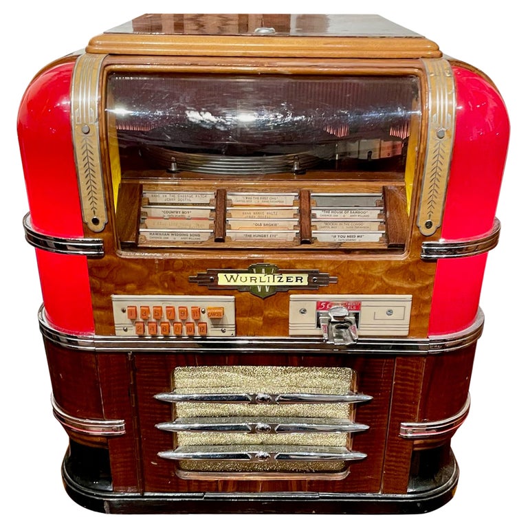 Wurlitzer 61 Worktop Jukebox Restored Working 1939 78''s at 1stDibs