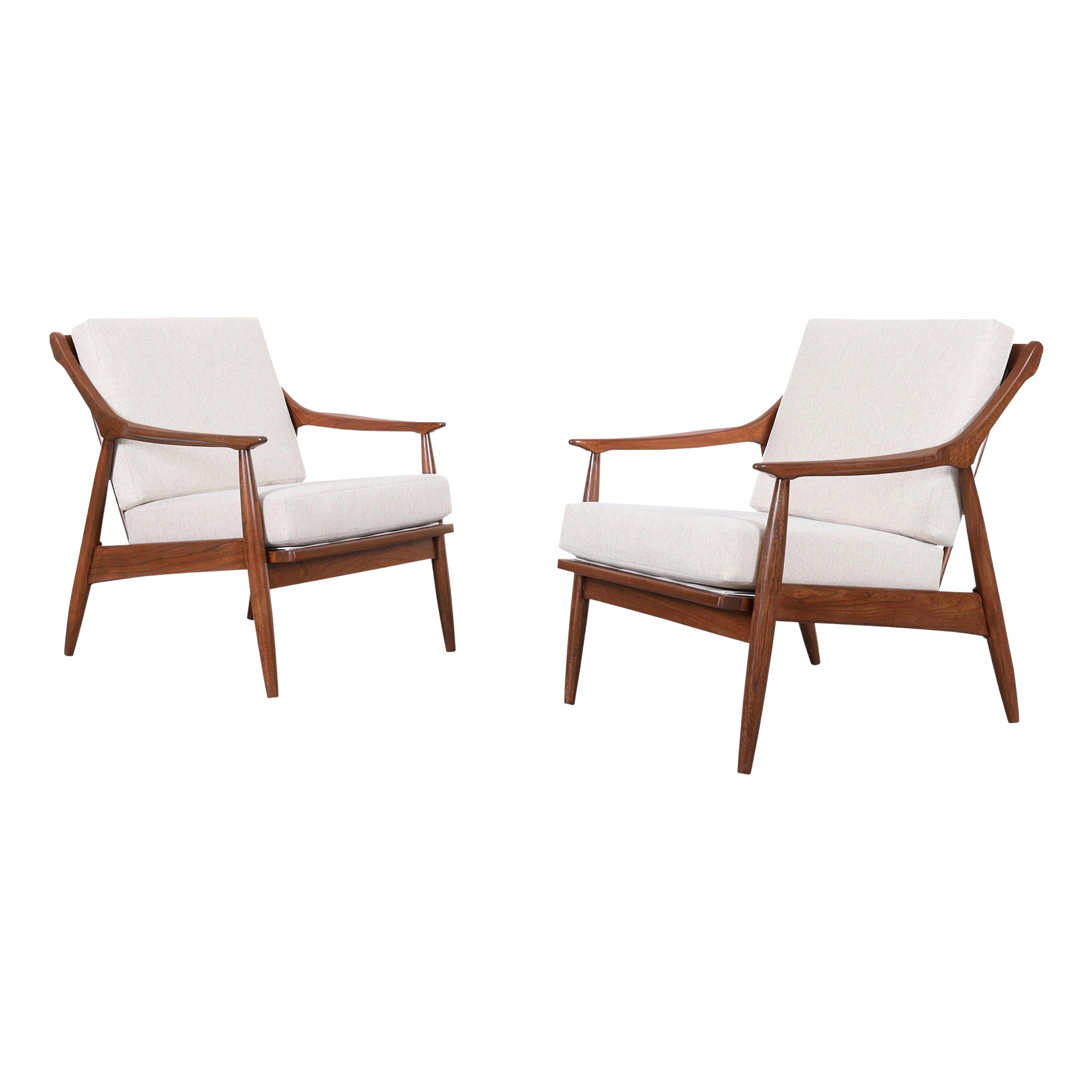 Pair of Black Milo Baughman for James Inc. Lounge Chairs For Sale at ...