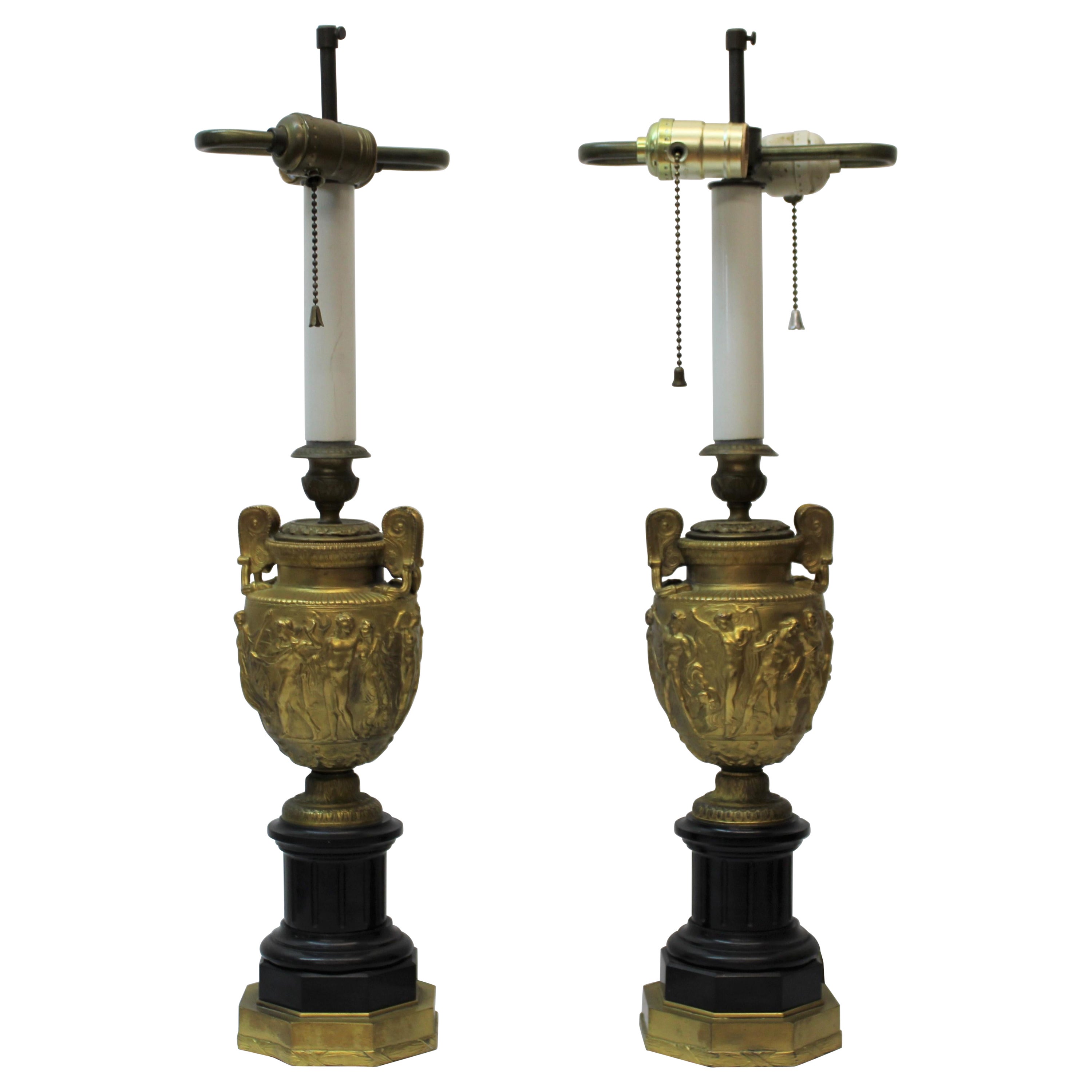 Pair of Classical Bronzed Roman Style Table Lamps For Sale at 1stDibs