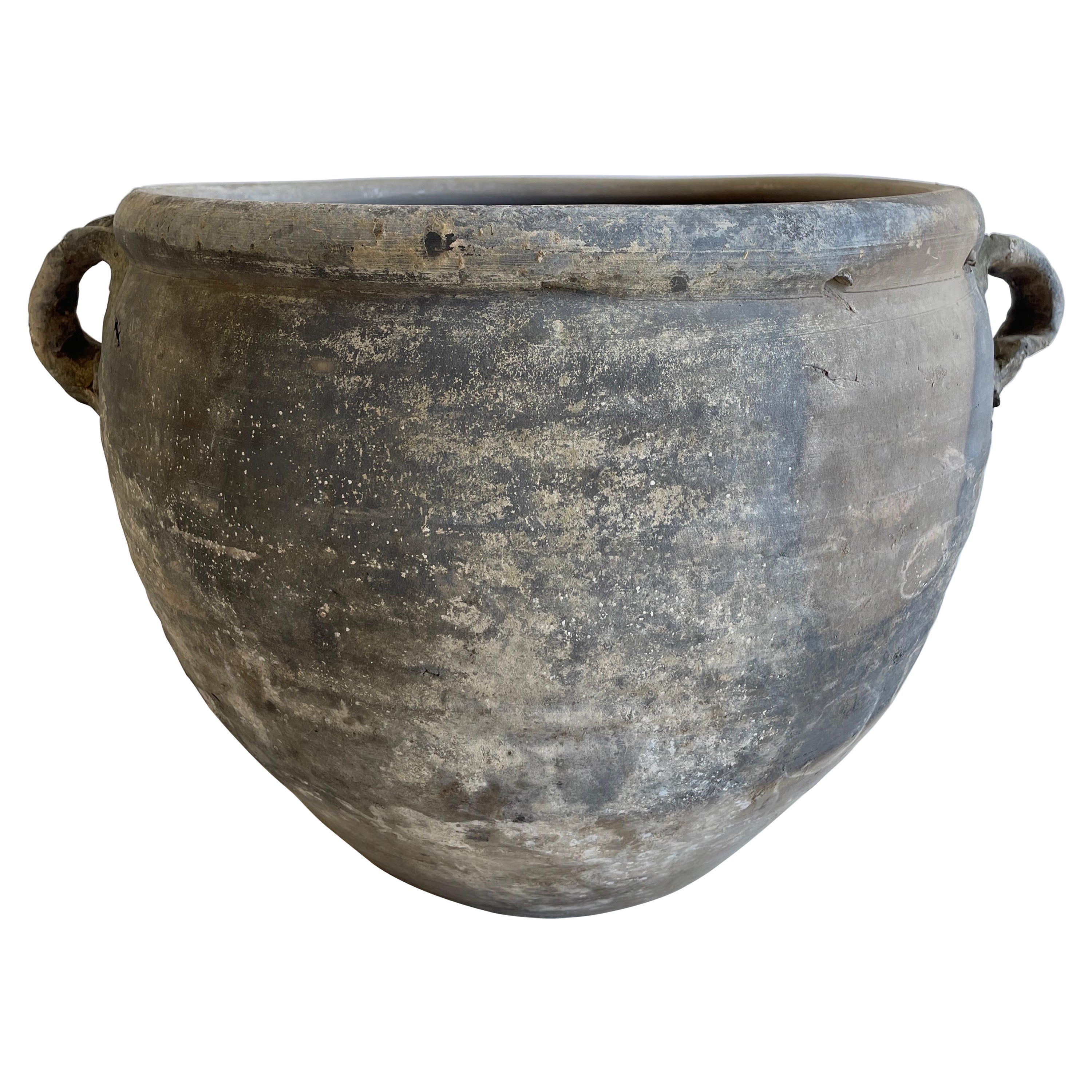 Vintage Matte Oil Pottery Decorative Pot at 1stDibs