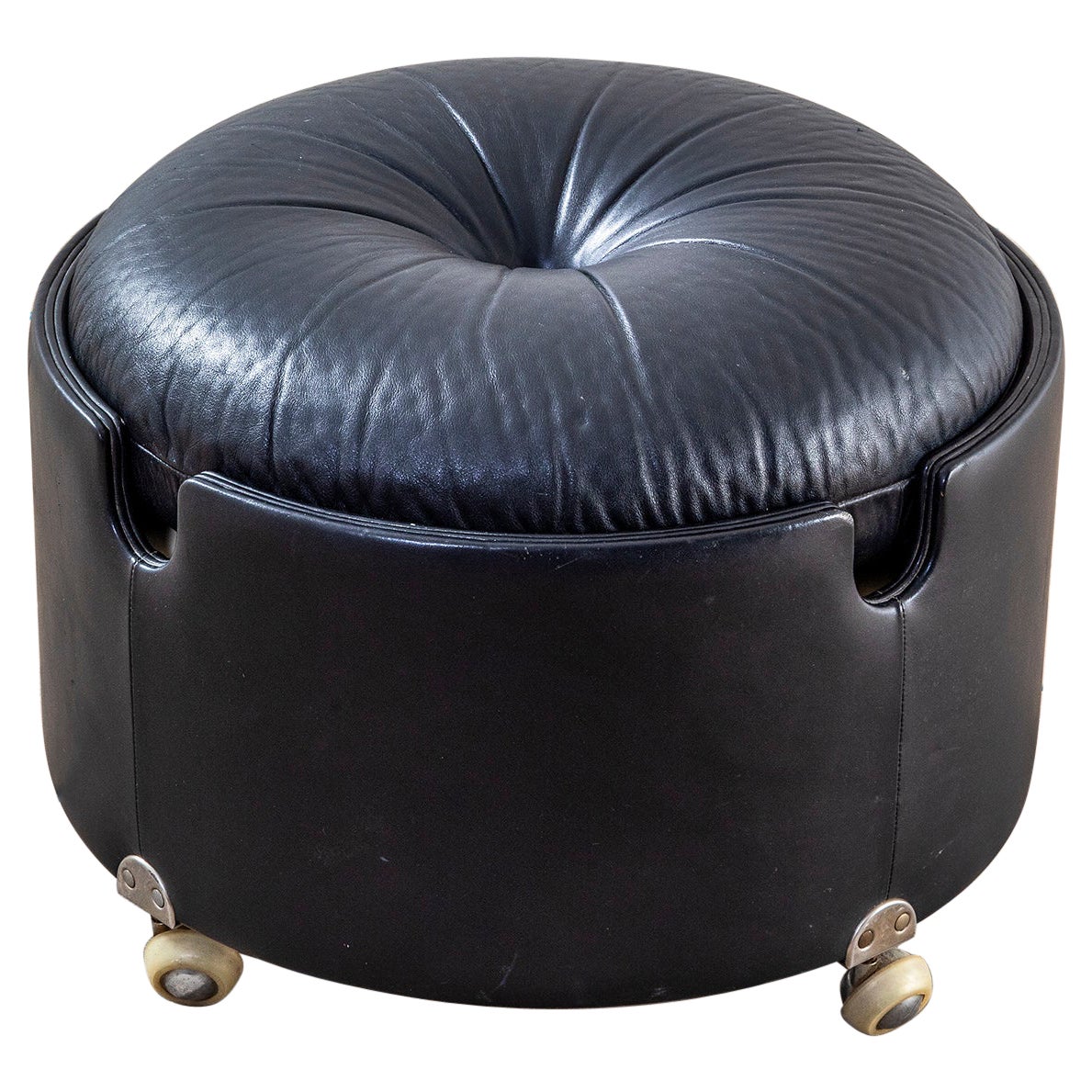 Modern "Jumbo" Bookcase in Chrome, Leather and Wood by Luigi Massoni at ...