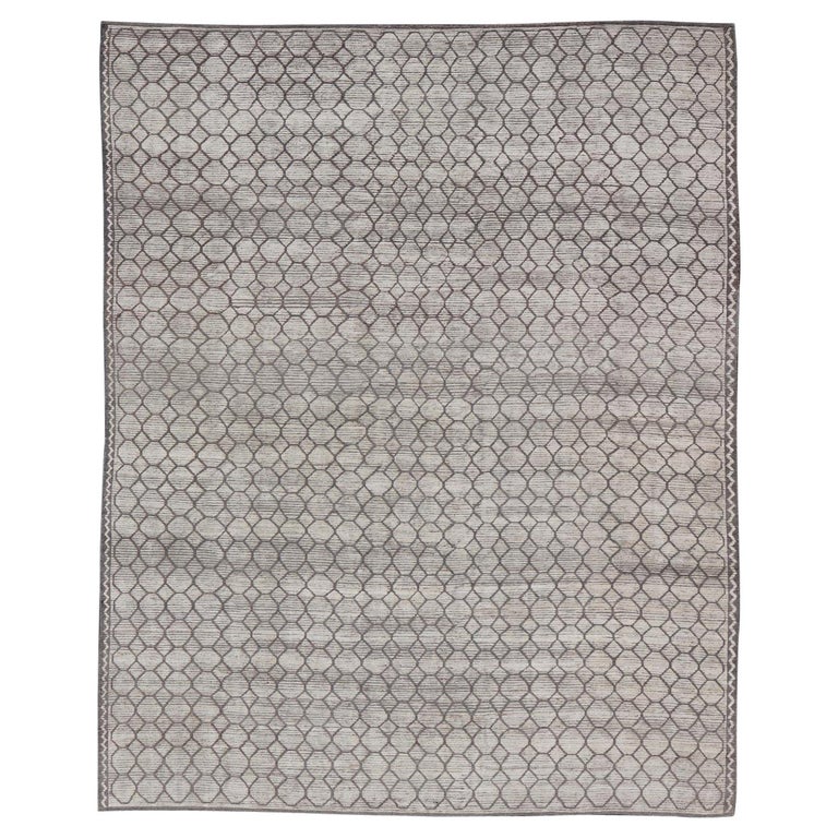 Modern Hand-Knotted Rug in Wool with All-Over Design in Light Gray and ...