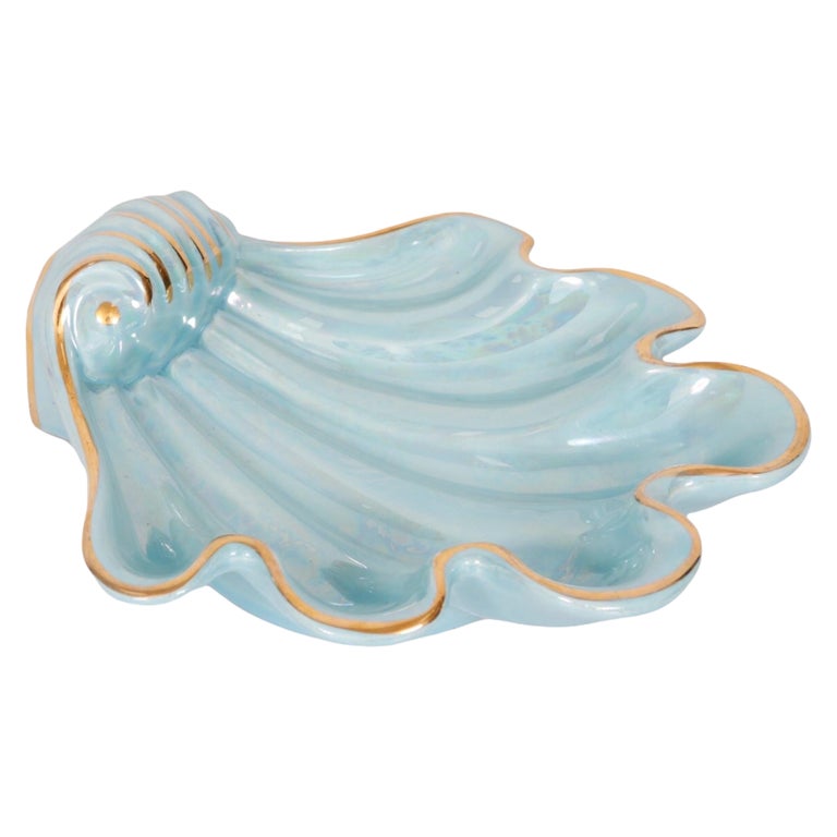 Blue and Gilt Ceramic Clam Shell Soap Dish For Sale at 1stDibs