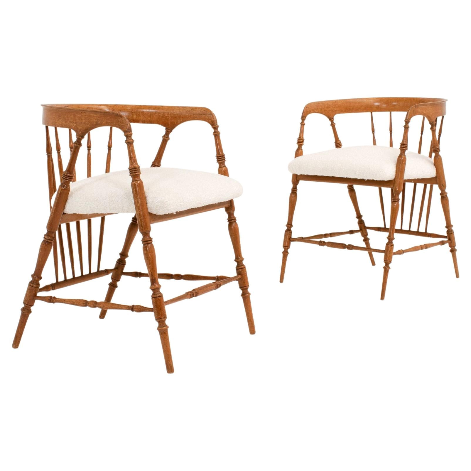 Early 20th Century Edwardian British Walnut Chair with Carved Hawk ...