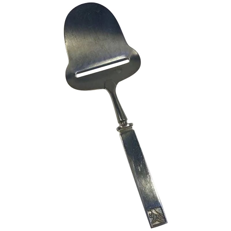 Majolica Cheese Dome For Sale at 1stDibs | large cheese dome