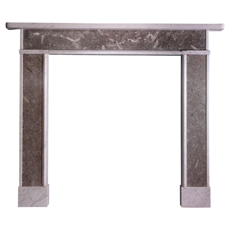 Kaminsims im Regency-Stil im Angebot bei 1stDibs
