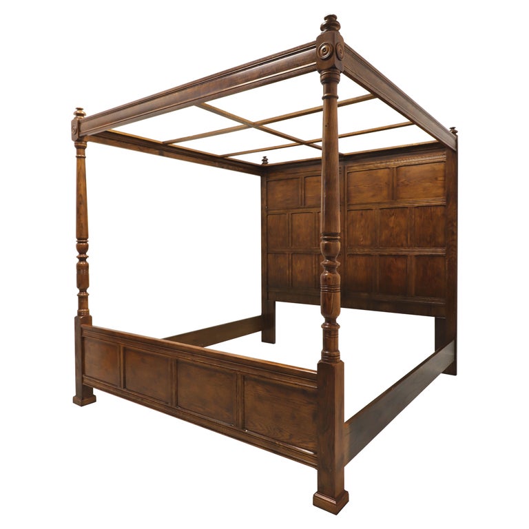 HENREDON Oak Tudor Panelled Four Poster Canopy King Bed at 1stDibs