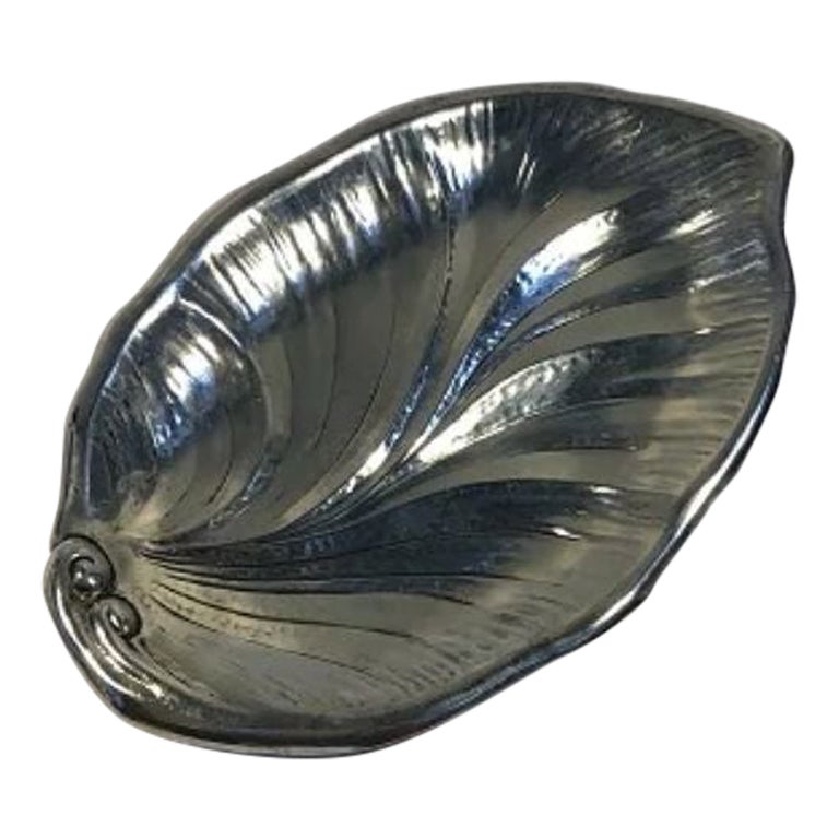 Sterling by Poole Leaf-shaped Silver Dish No 440 For Sale at 1stDibs