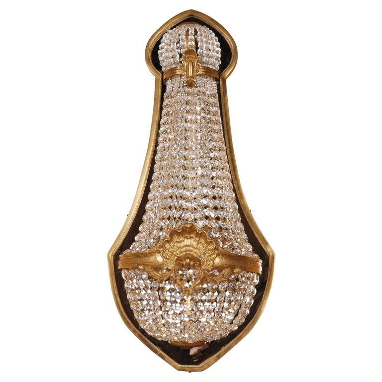 Crystal Basket Wall Light in Louis XVI Style For Sale at 1stDibs