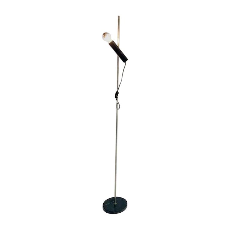 Elegant Italian Floor Lamp with One Light Point For Sale at 1stDibs