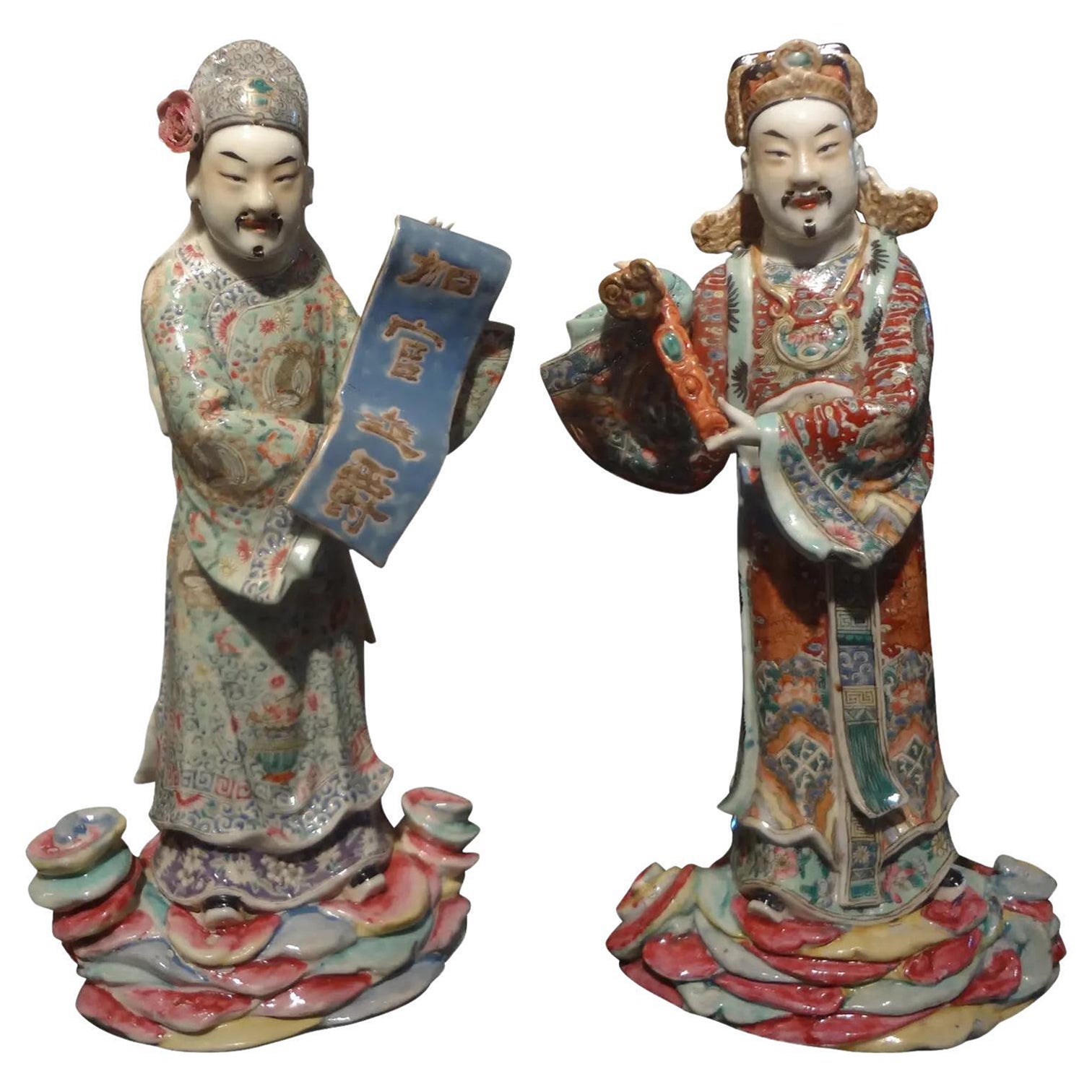 Pair of Chinese Famille Rose Statues Male and Female For Sale at 1stDibs