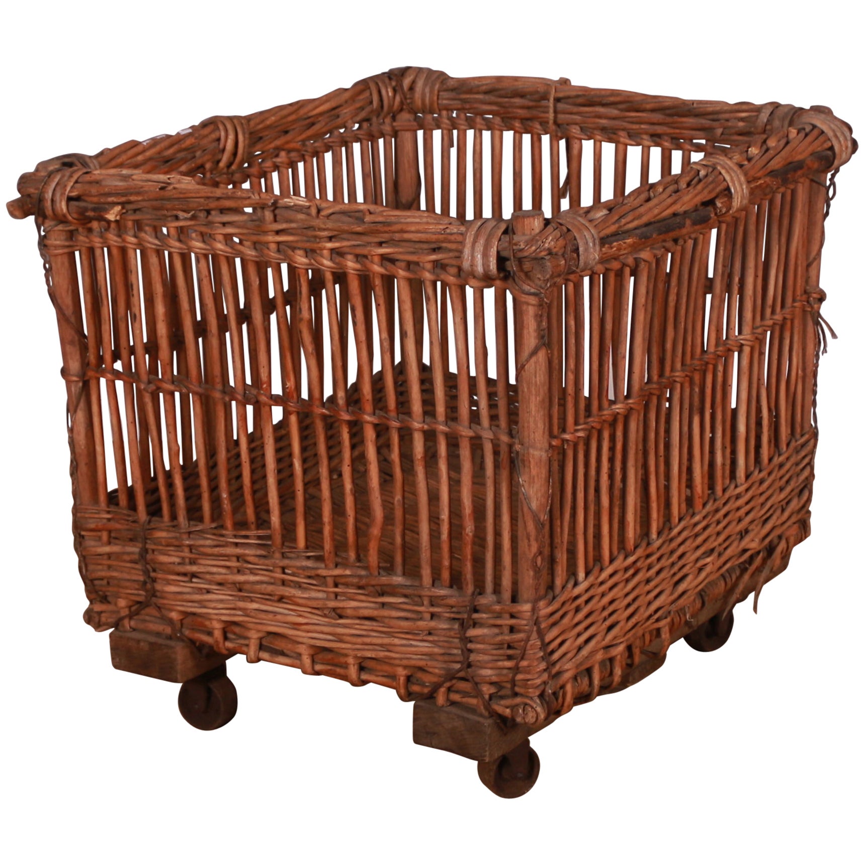 Bridle Leather Log Storage Basket, Medium For Sale at 1stDibs
