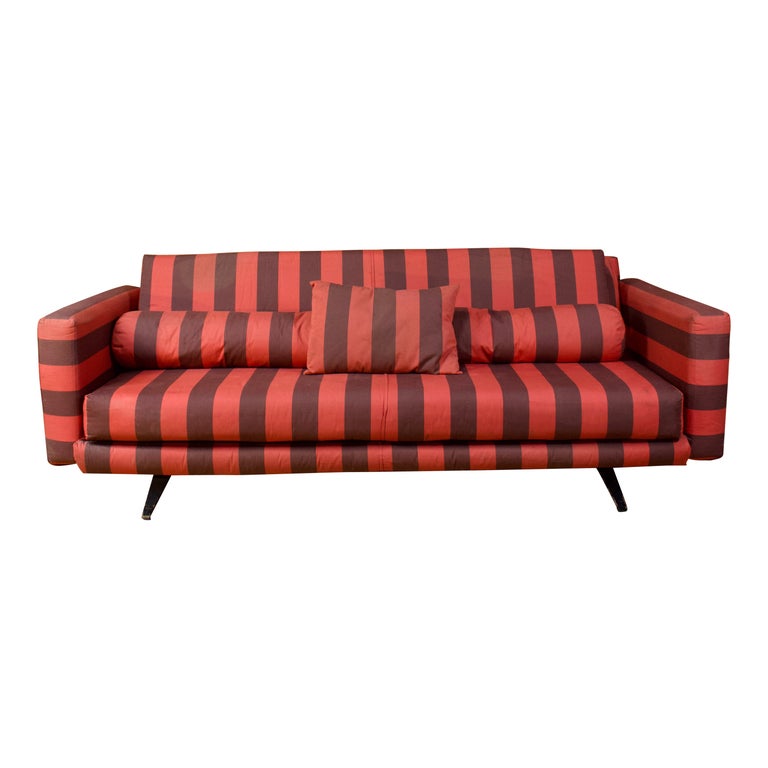 Red and Purple Sofa in Fabric from 1970 For Sale at 1stDibs