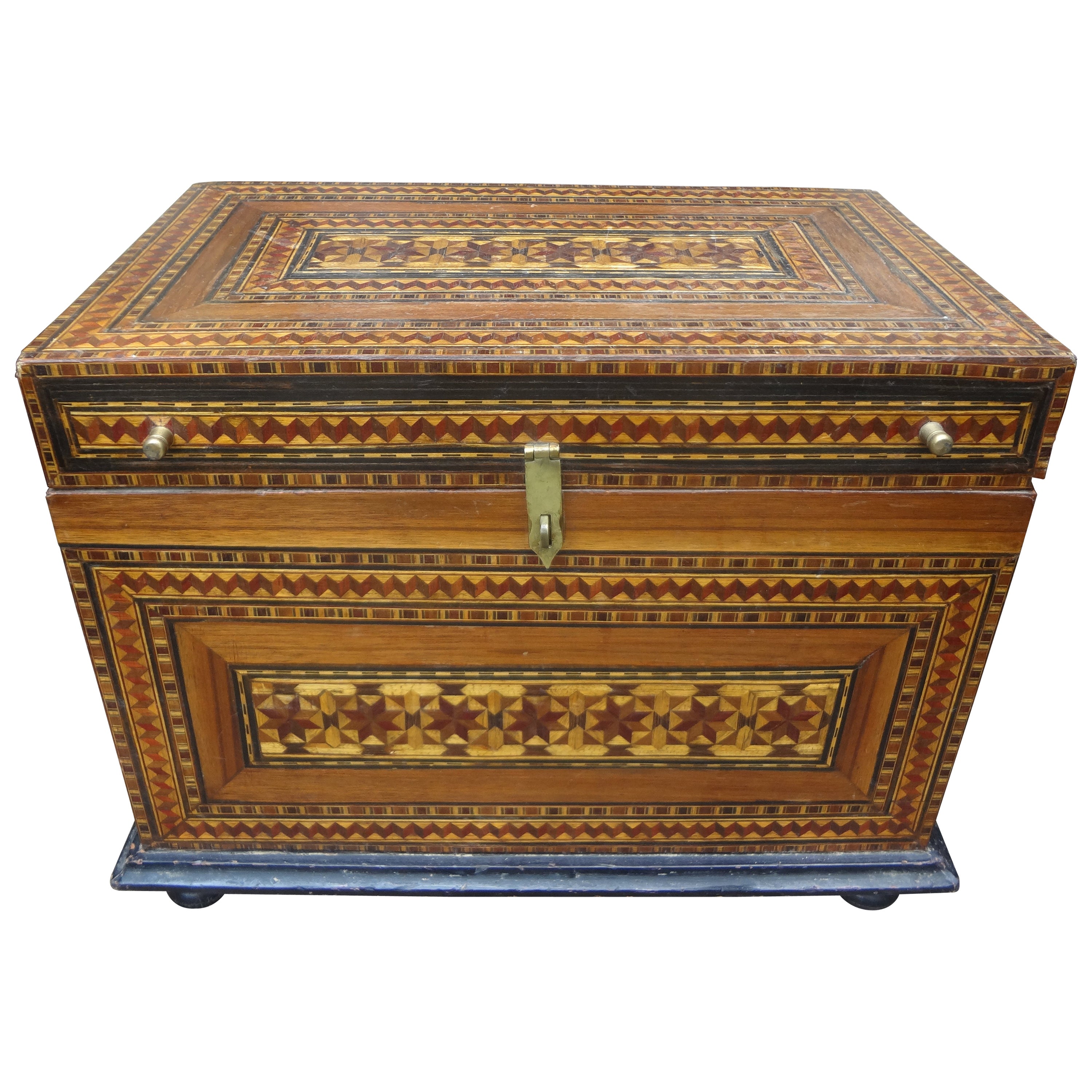 Vintage Inlaid Moroccan Box For Sale at 1stDibs