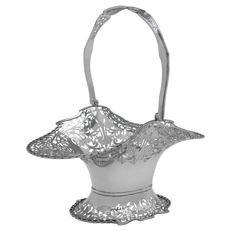 Attractive Sterling Silver Flower Basket or Centrepiece, Viner's ...