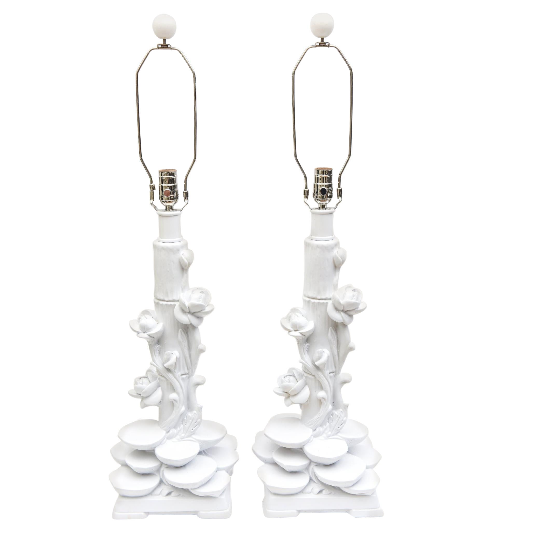 Springer Style Lucite Lamp Signed Marlee Vintage, French at 1stDibs