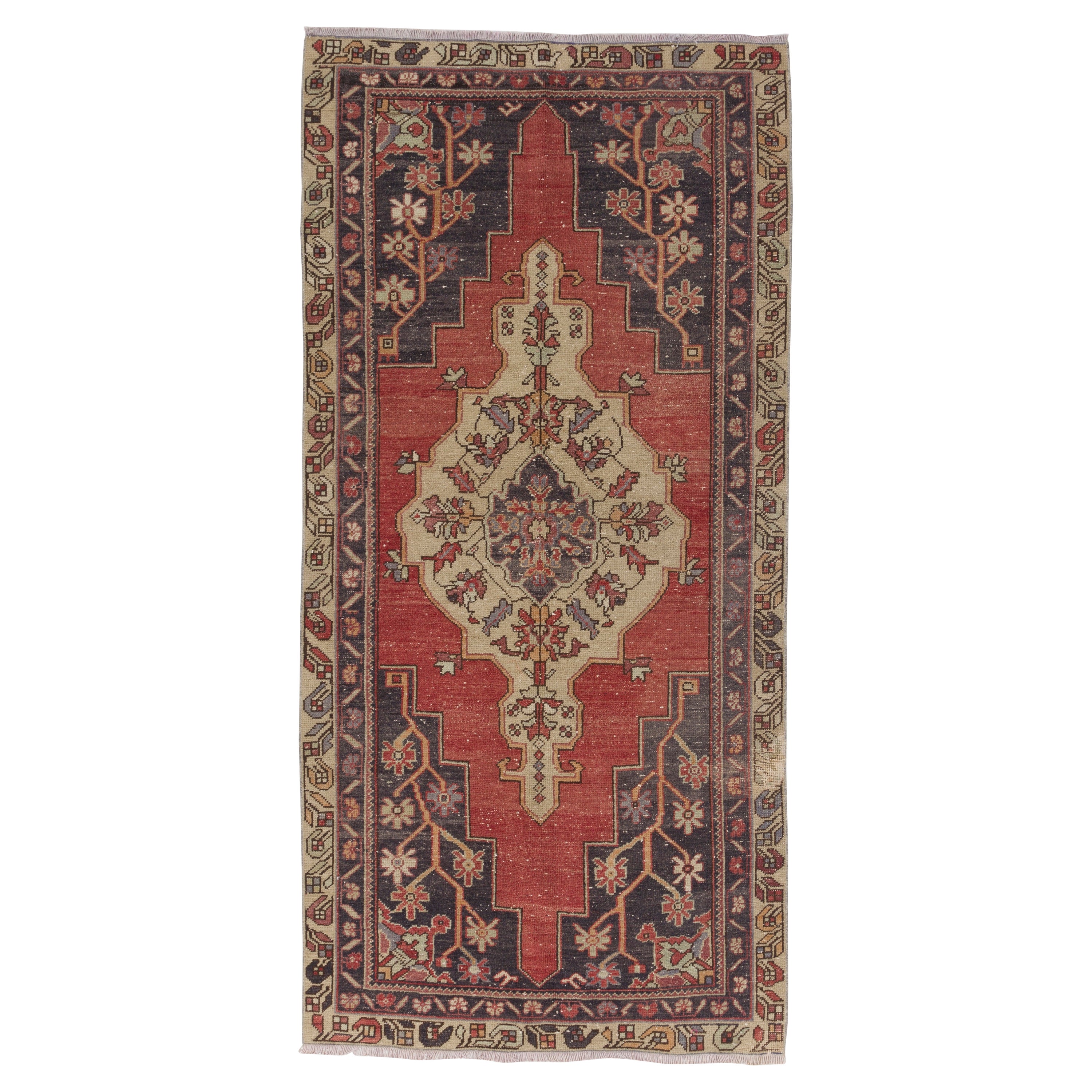 Fine Vintage Oriental Carpet, Traditional Handmade Wool Rug For Sale at ...