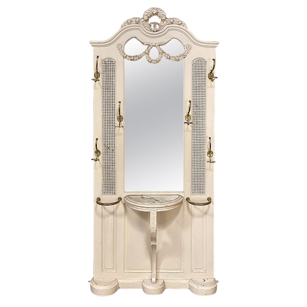 19th Century French Gothic Hall Tree For Sale at 1stDibs