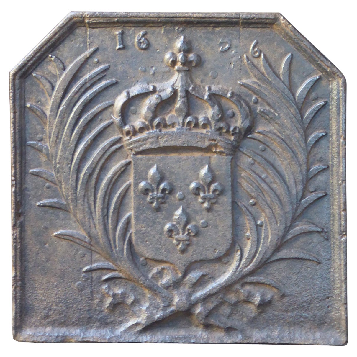 Magnificent 17th Century French Louis XIV 'Coat of Arms' Fireback at ...