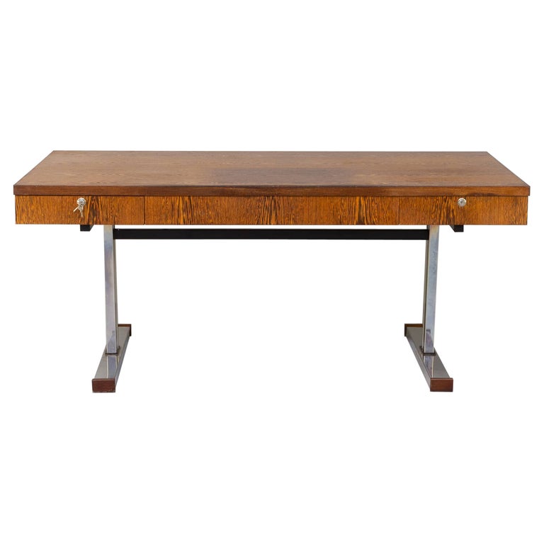 70s beautiful wenge veneer executive writing desk For Sale at 1stDibs