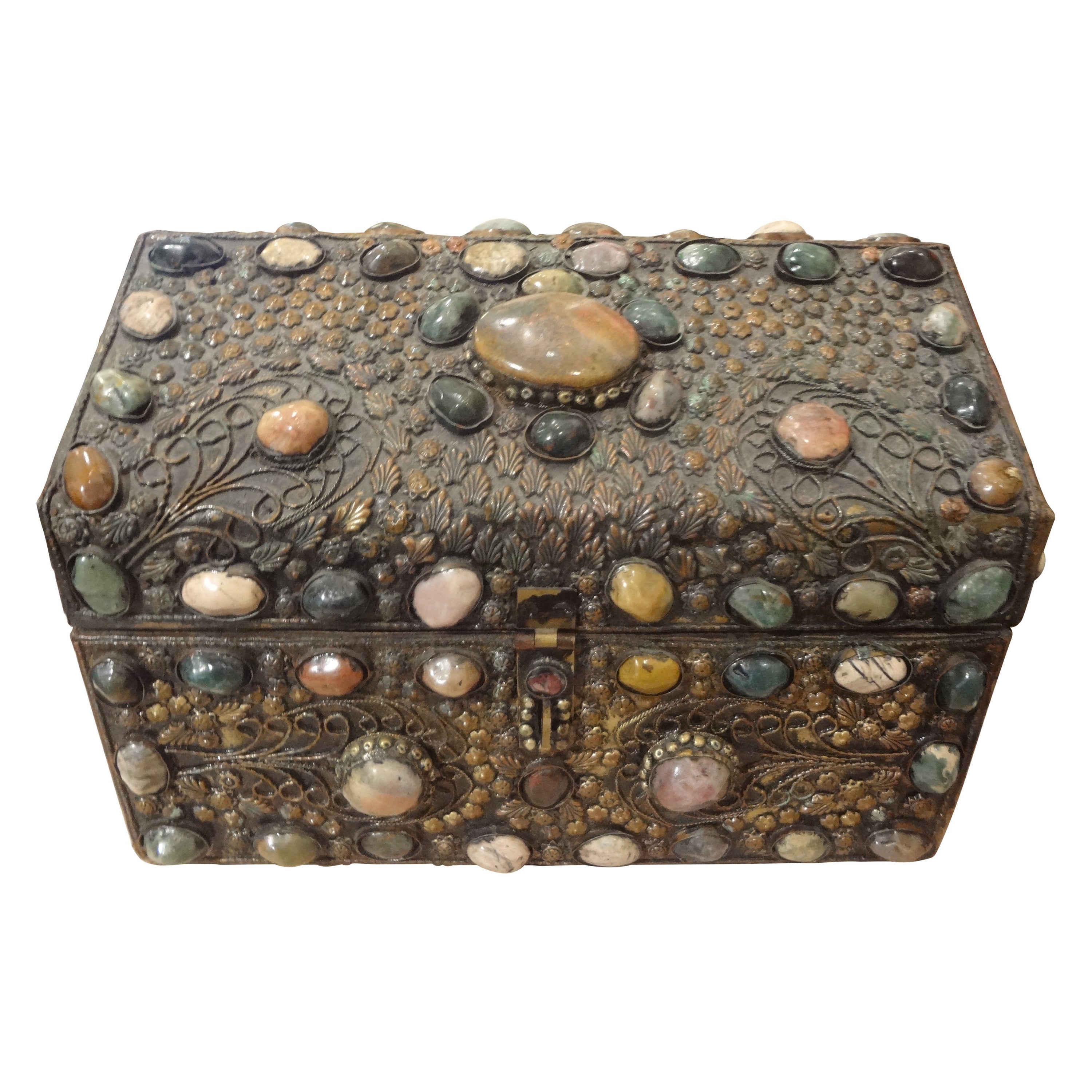 Snail Shell Encrusted Jewelry Box For Sale at 1stDibs
