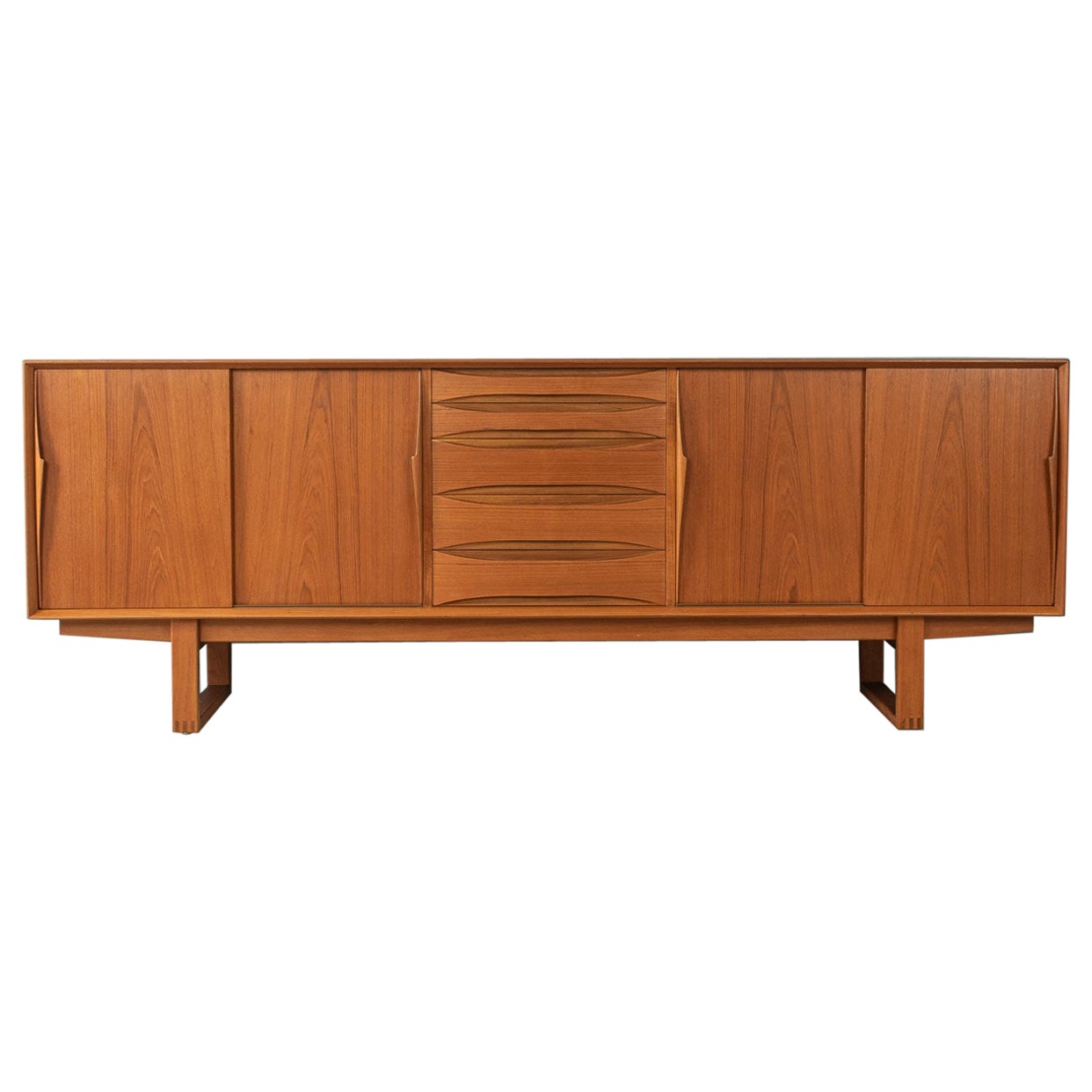 Arne Vodder Teak Sideboard at 1stDibs