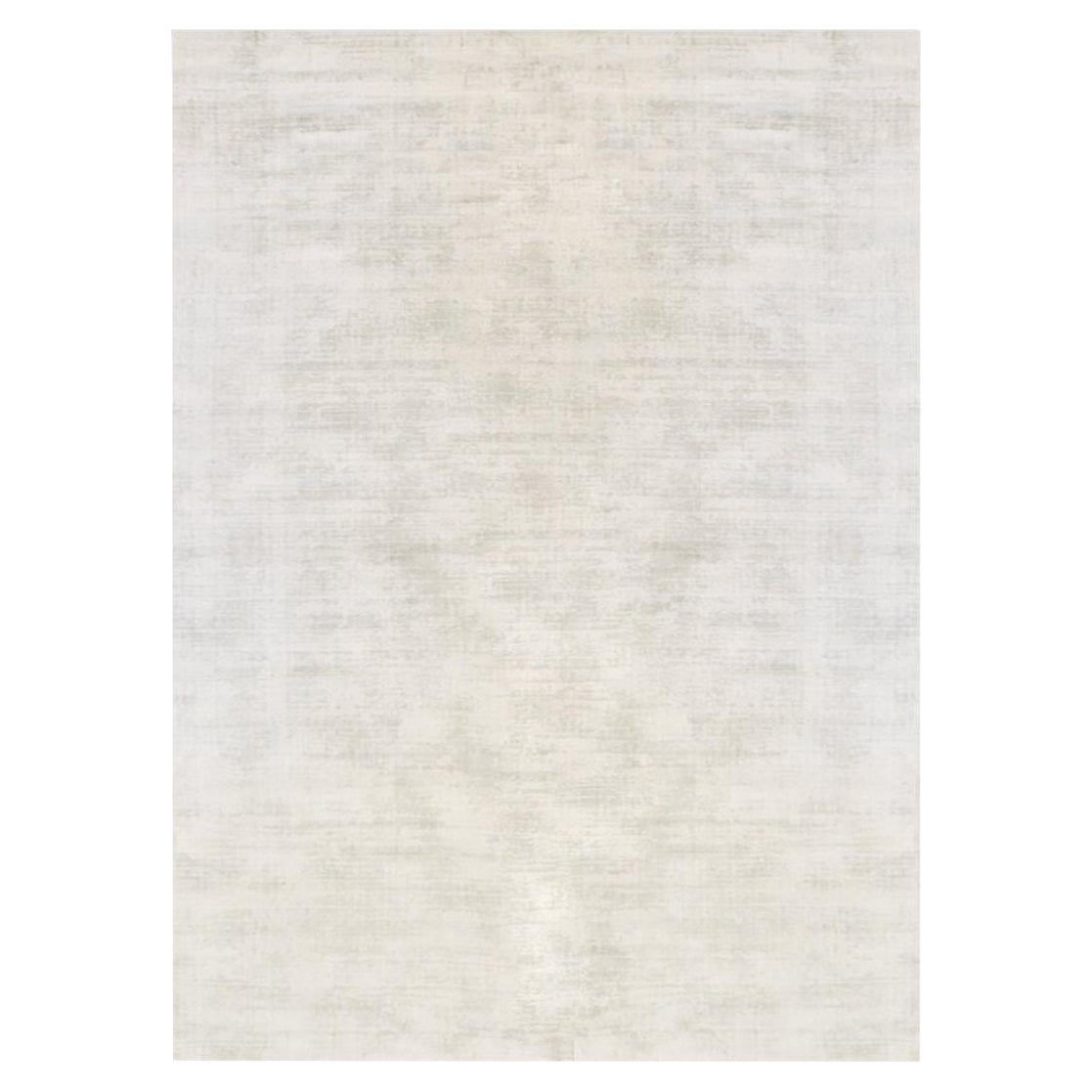 Vintage Collection Soft Gray Silk Rug For Sale at 1stDibs