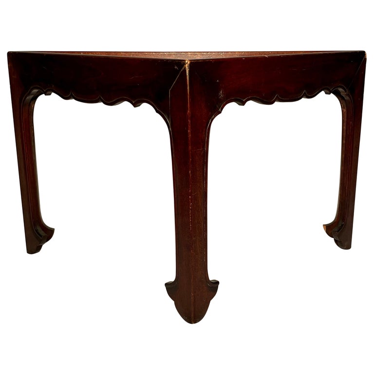 Antique English Mahogany Plate Stand For Sale at 1stDibs