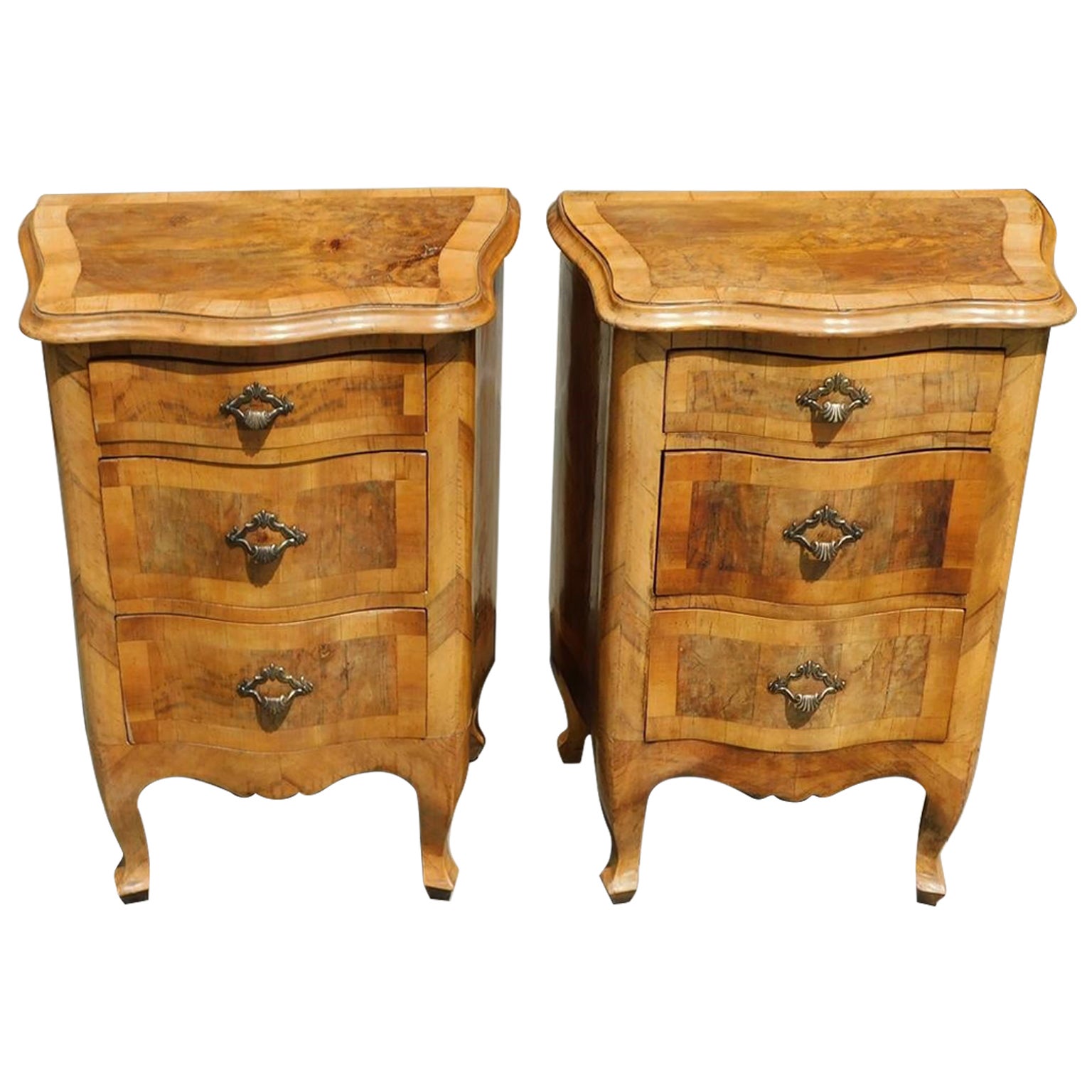 Pair of Italian 1860s Walnut Petite Commodes with Three Drawers and Bun ...
