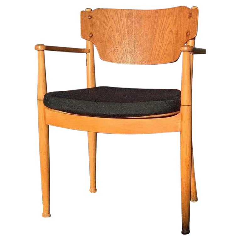 Hvidt and Mølgaard Armchair For Sale at 1stDibs